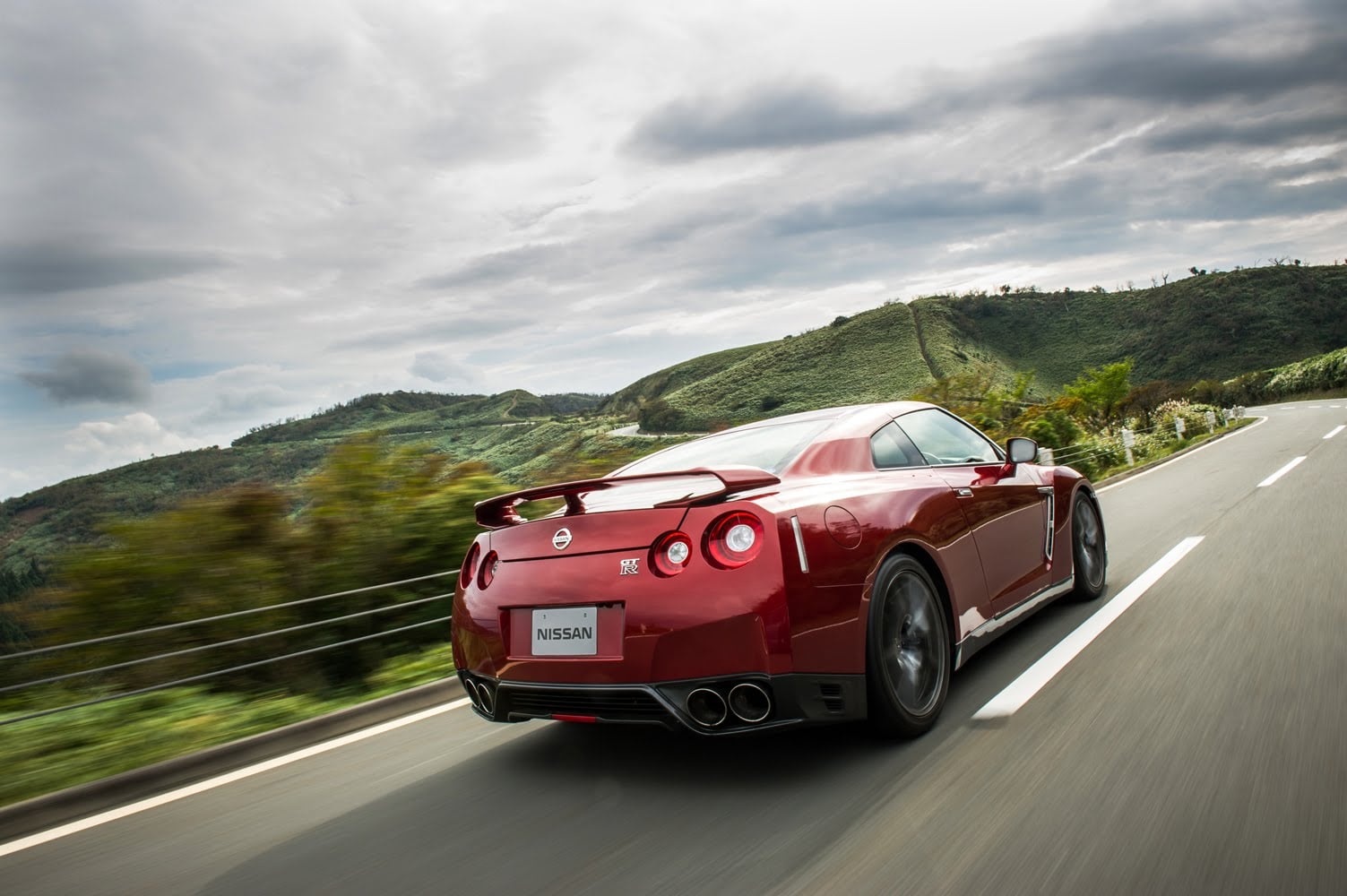 Nissan 45th Anniversary GT-R Hits Japan