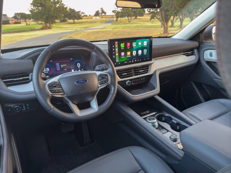 2025 Ford Explorer Active Review: A Smooth Operator